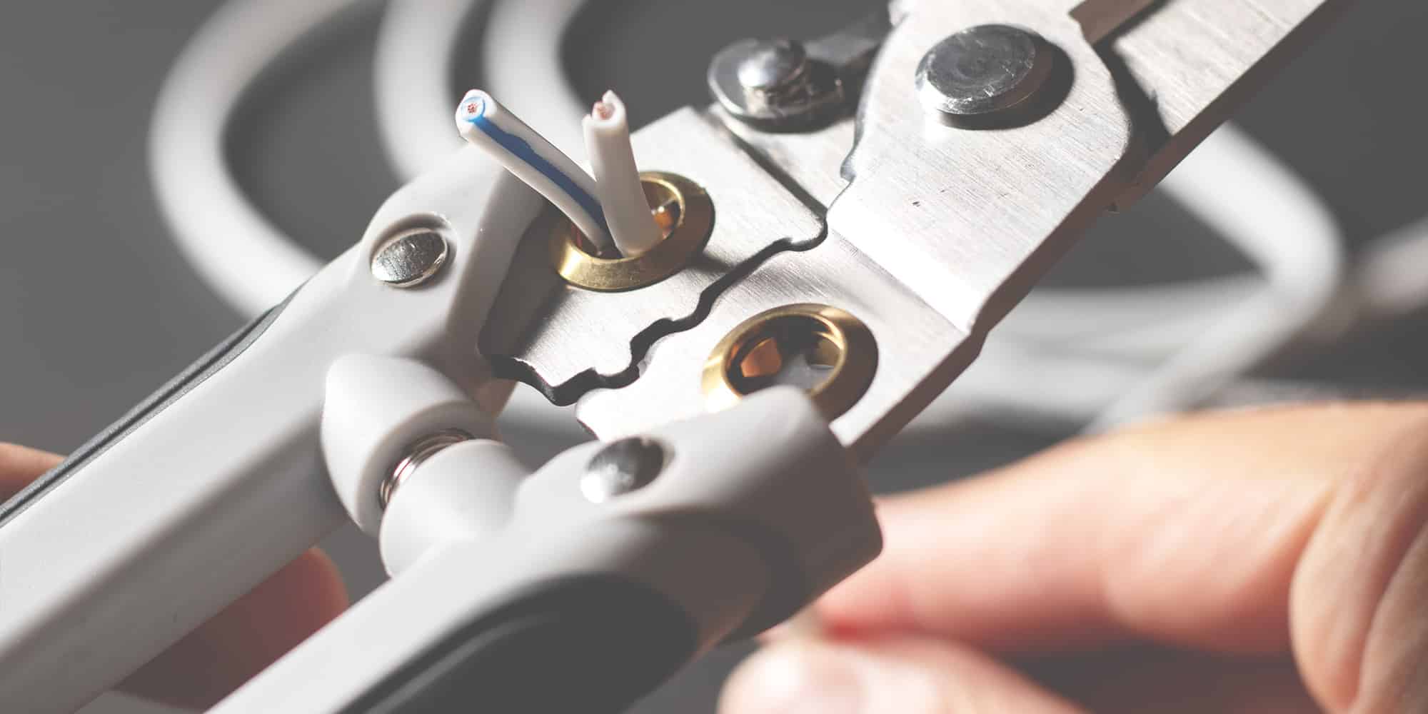 Hand Crimping Tools | Clinton Township, MI | Diamond Die & Mold